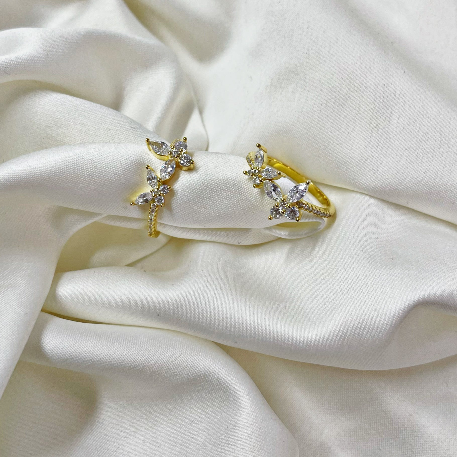Two flower ring – Byperin